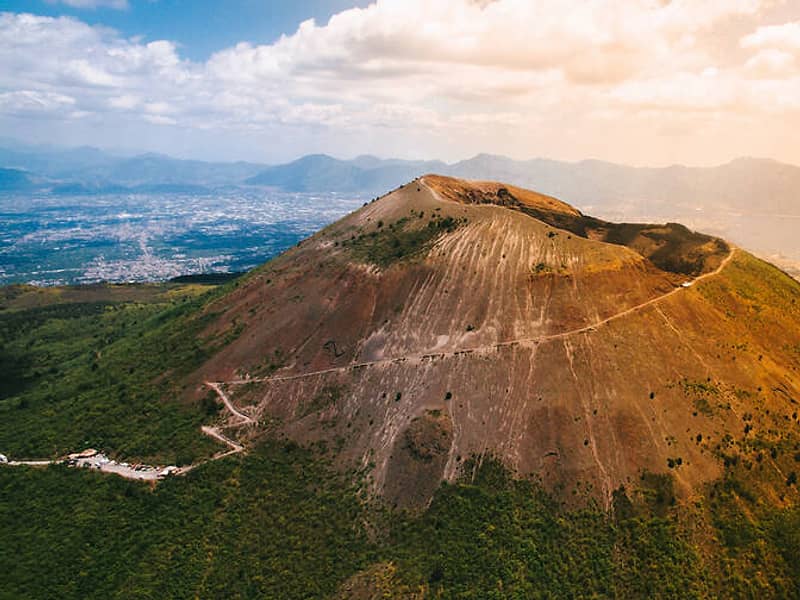 Visiting Mount Vesuvius - Itineraries - Napoli