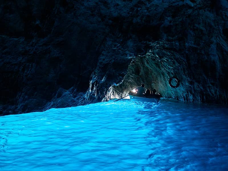 Blue grotto italy tour | Castellontours.com