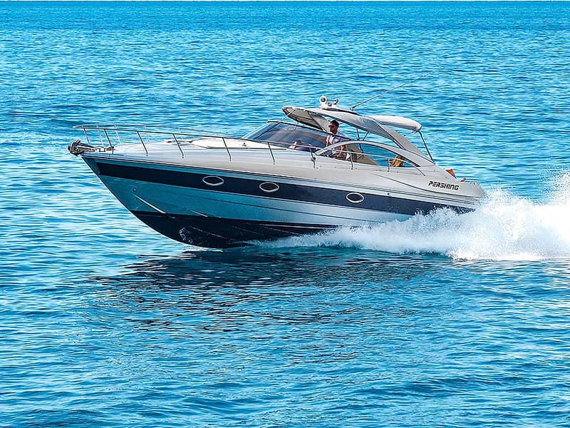 Pershing 37 Cabin - 2025 - Amalfi Sails